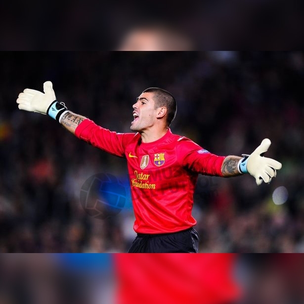 Fc Barcelona 12-13 Goalkeeper Shirt PINTO Champions League – El Museo ...